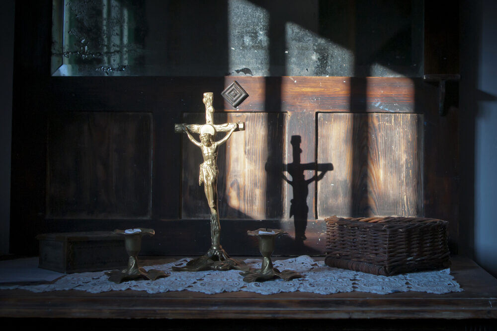 Jesus Hears the Cry of a Mother's Heart - Catholic Exchange