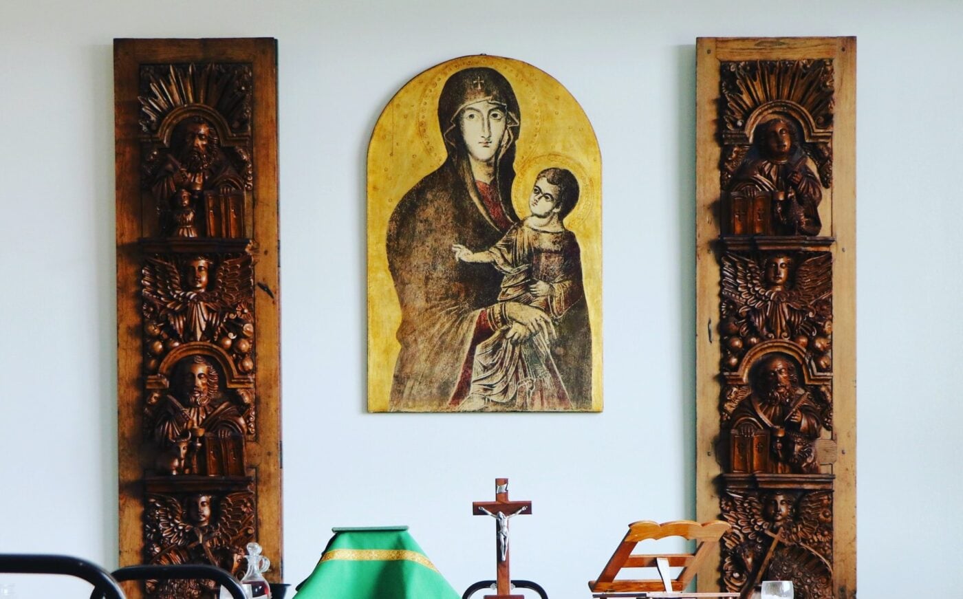 Ten Ways We Can Show Love to Mother Mary - Catholic Exchange